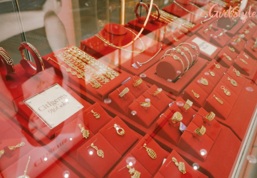 Maxi-Cash Irresistible 11th Anniversary Sale With Up To 70% Off On ...